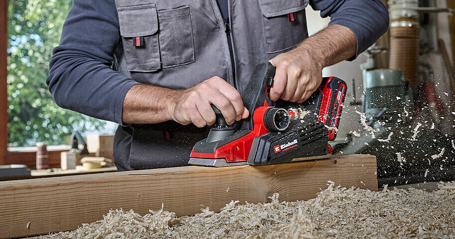 Saws, Sanders, Routers: Cordless Tools for Woodworking | Einhell.at